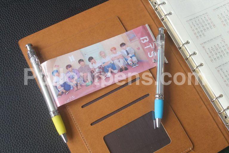 Personalized Banner Pens with Zigzag Metal Wire Clip “ZIGZAG” - Pull ...